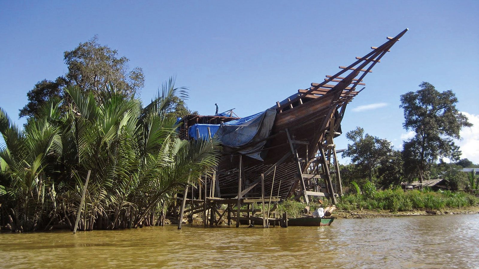 Superyacht owner Mark Robba on building his wooden phinisi Dunia Baru
